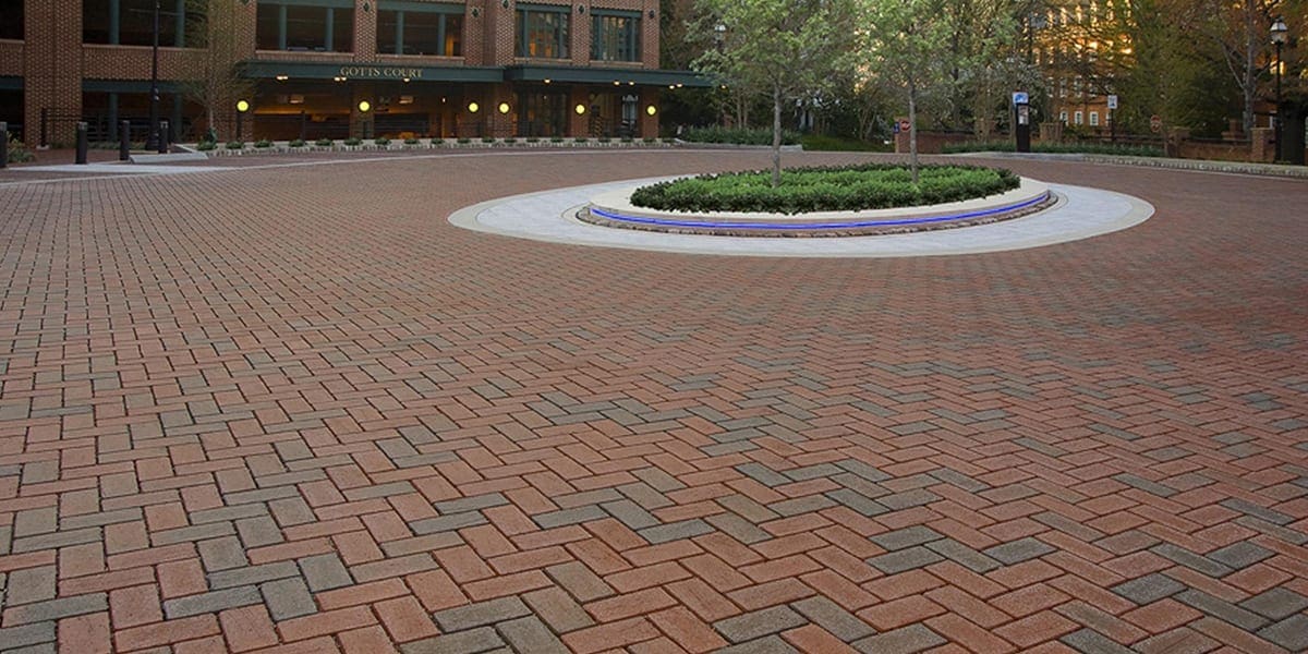 Brick Pavers | Aurora Landscapes Ltd.
